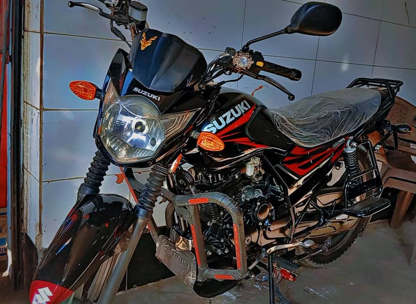 SUZUKI GR150 - Standard - 1109667017