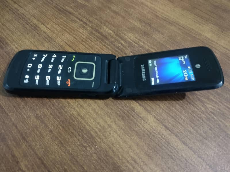 Samsung Flip Folding Antique Vintage Phone - Mobile Phones - 1109672346