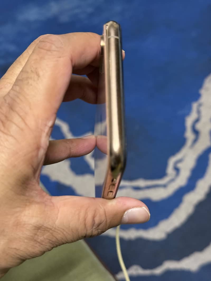 Iphone Xs Max 256GB Memory Pta Approved life time - Mobile Phones ...