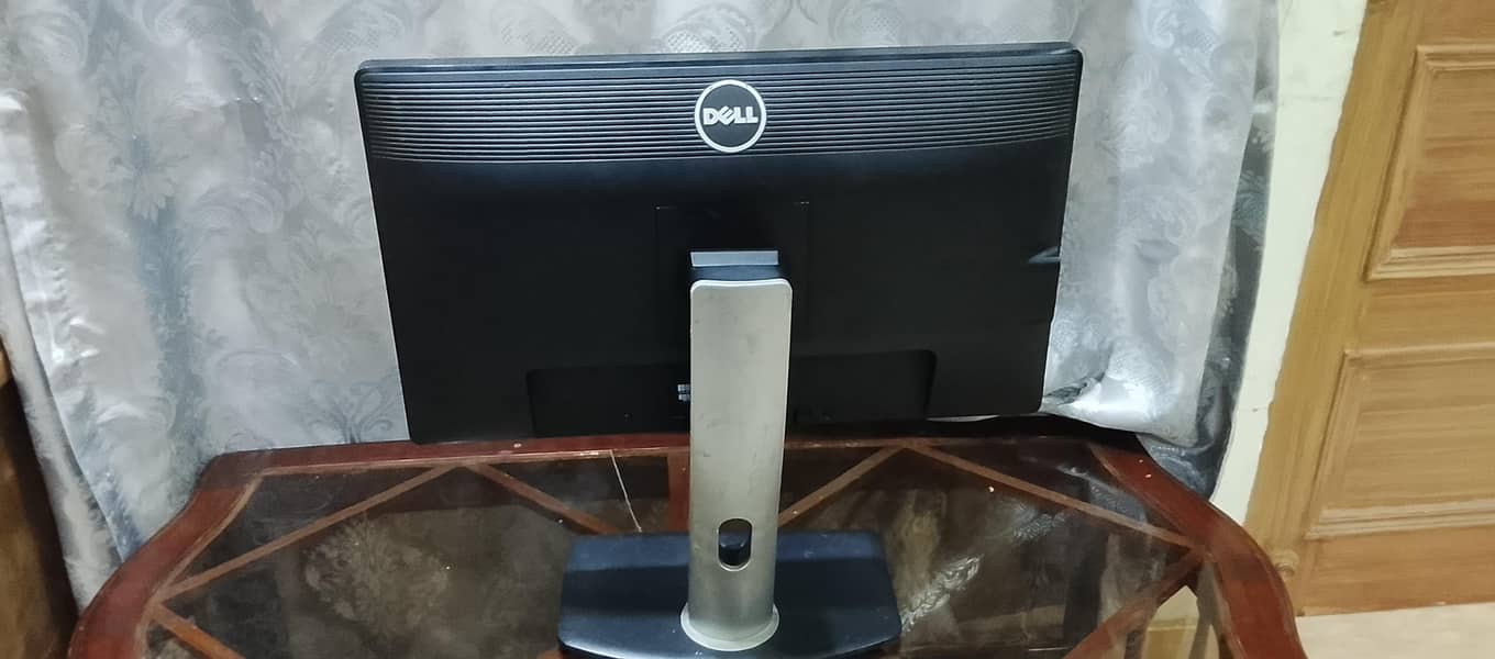 Dell P2412H 60hz screen 1080pHD Miner sacred on screen - Computer ...