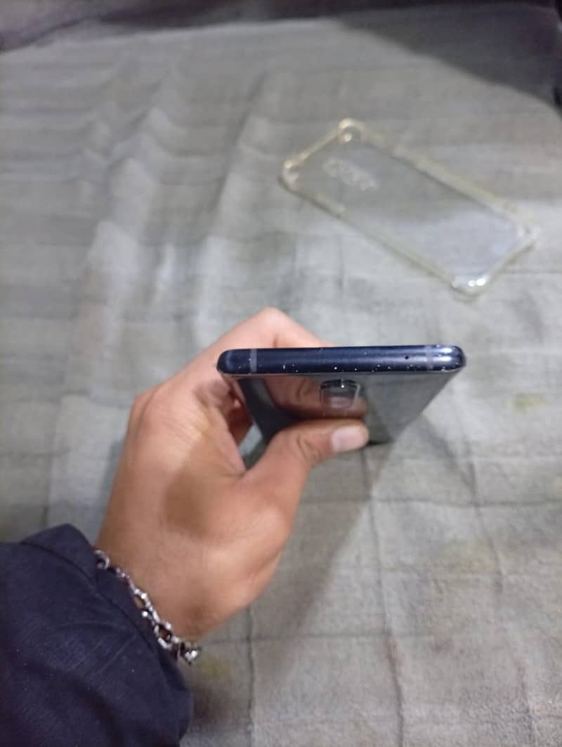 One Plus 8 8/128gb Pta approved - Mobile Phones - 1109678289