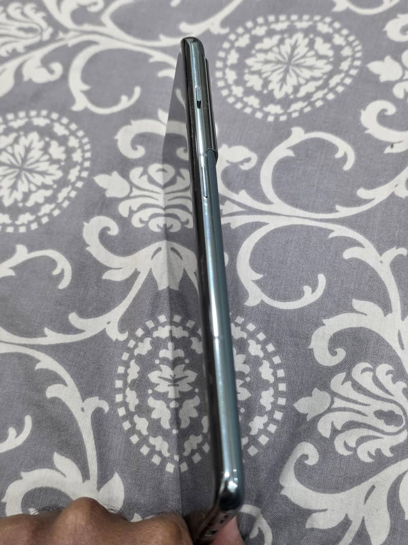 One Plus 10 Pro 12/256 Official PTA Approved with Green Line - Mobile ...