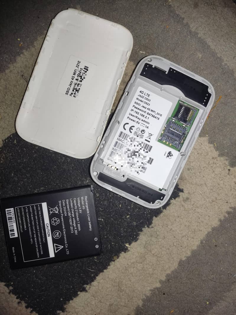 Jazz 4G Wi-Fi router - Networking - 1109687610