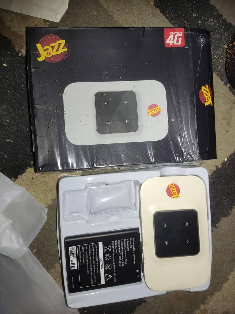 Jazz 4G Wi-Fi router - Networking - 1109687610