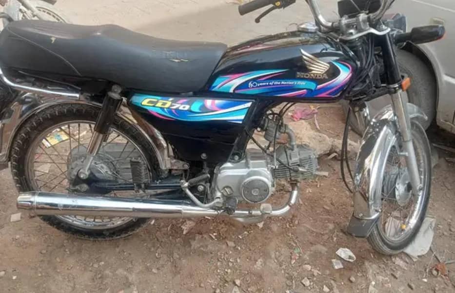Honda cd70 karachi 2024 - Standard - 1109687867