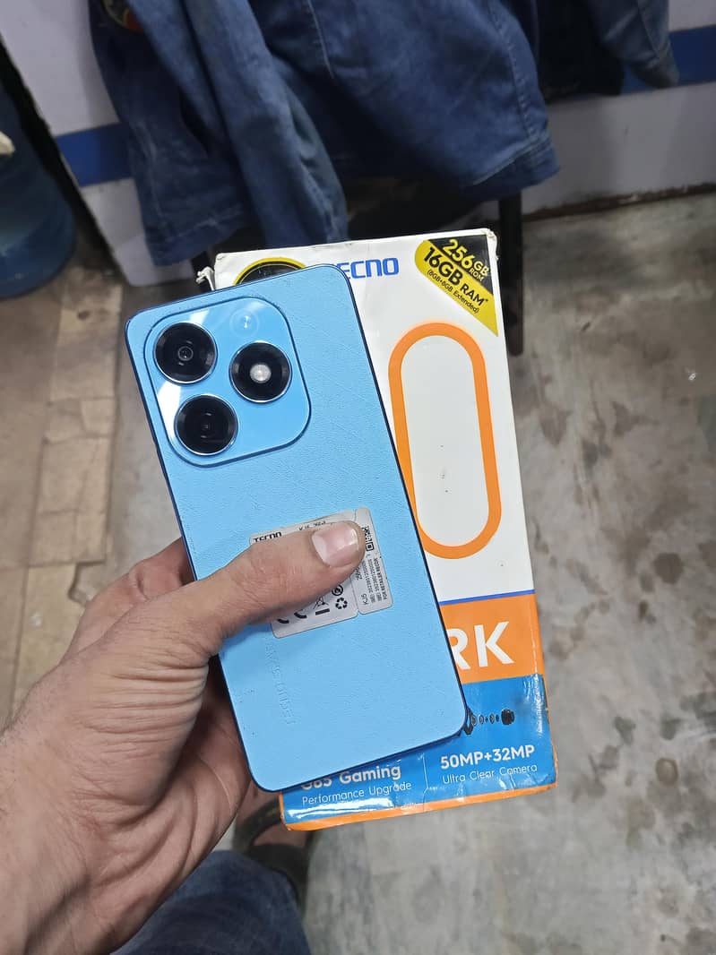 Tecno spark 20 8gb ram 256gb memory - Mobile Phones - 1109693639