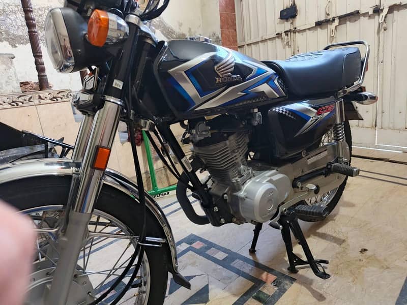 Honda CG 125 2025 - Standard - 1109702087
