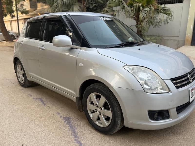 I am seeling suzuki swift dlx - Cars - 1109702978