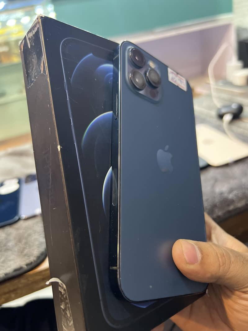 12 pro max 256gb - Mobile Phones - 1109736933