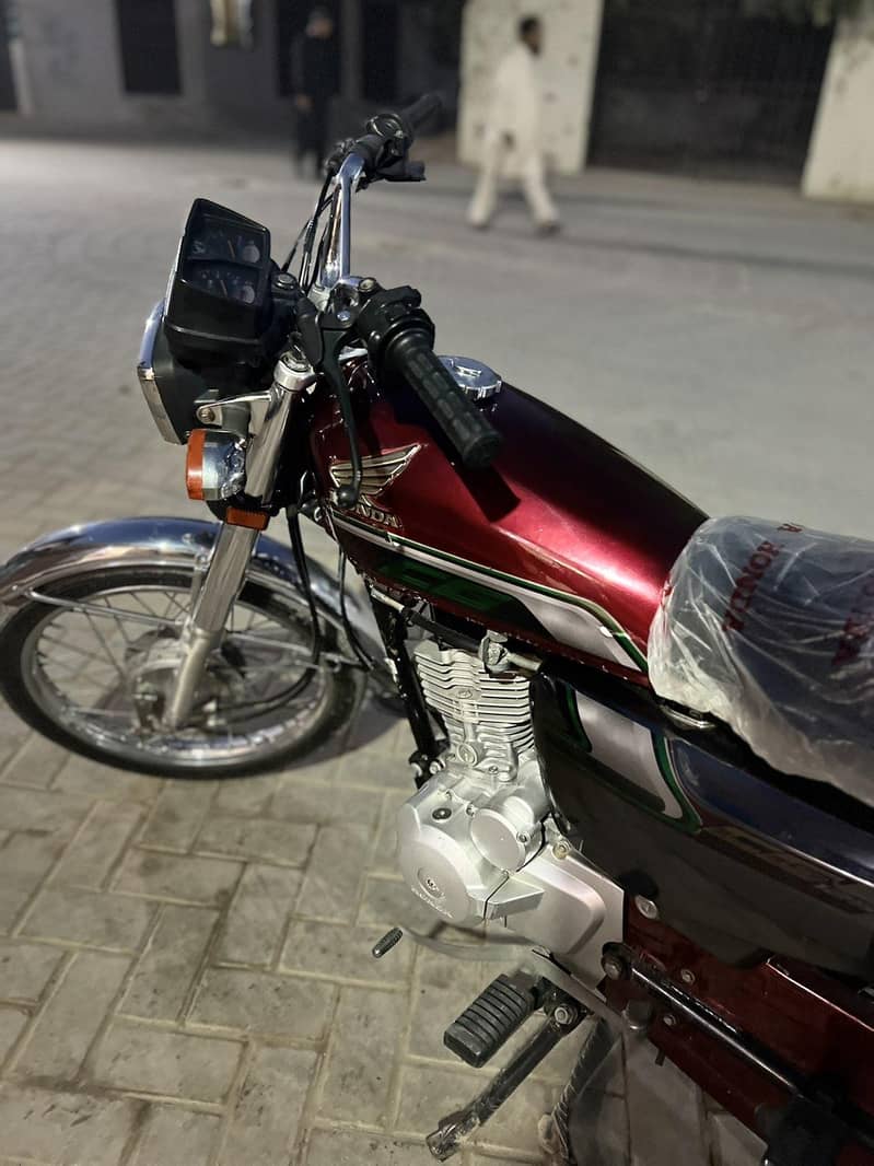 Honda 125 2023 model self start - Standard - 1109738134
