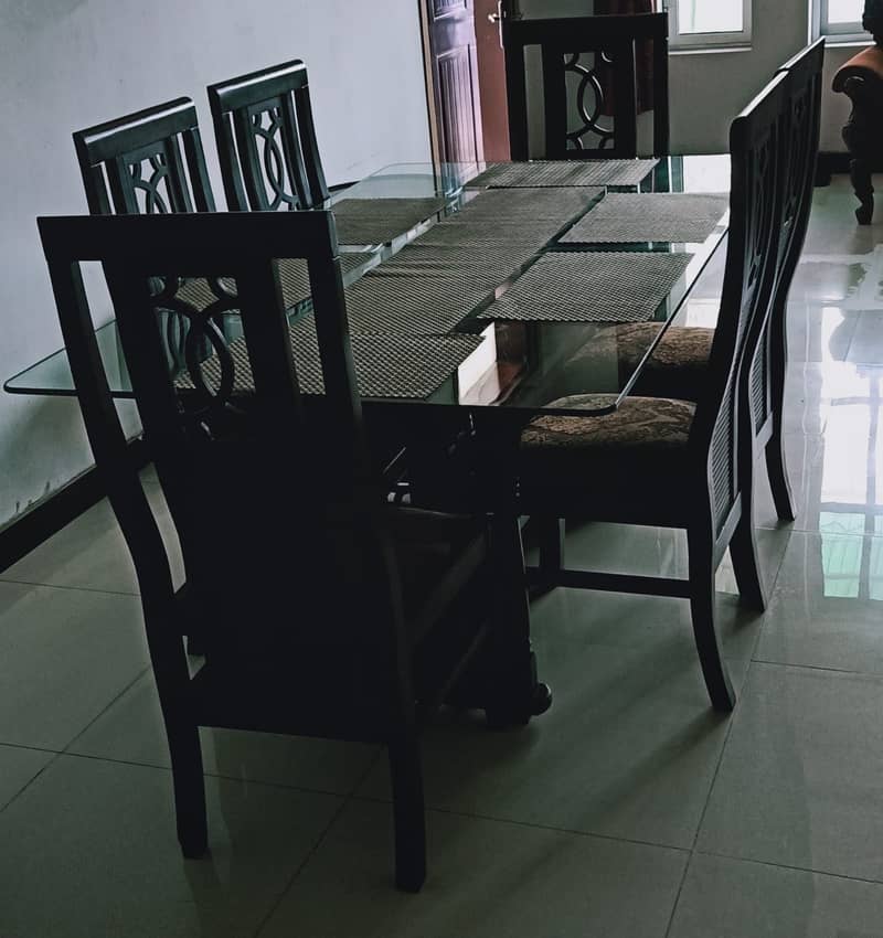 Dining table for 6 - Dining Tables - 1109739811