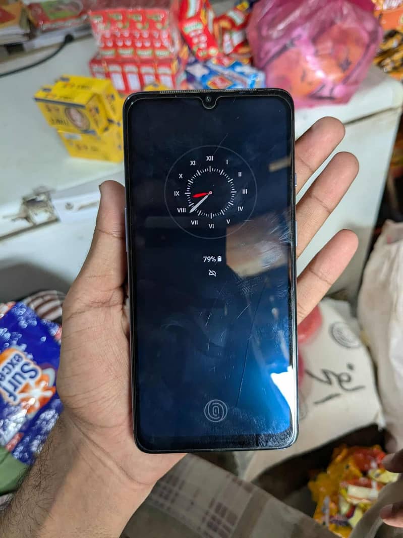 One plus 7t 8(128 pta approved - Mobile Phones - 1109743581