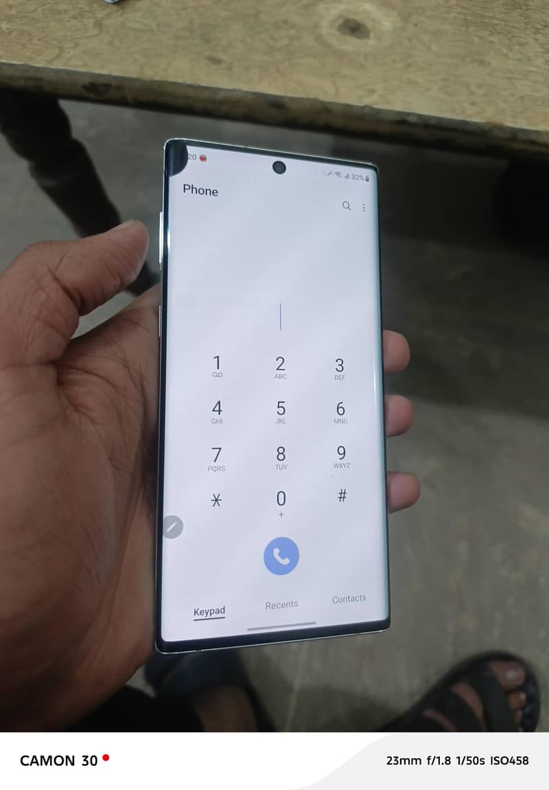 Samsung Note 10 - Mobile Phones - 1109748859