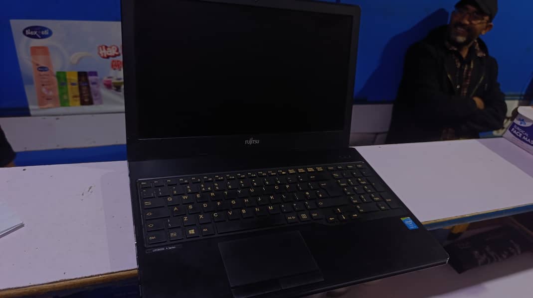 Fujitsu 5th Generation Japanese Laptop Like Tosheba 300 GB Org. Batery ...