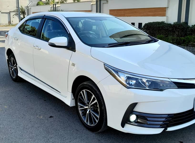 Antique Toyota Altis Model 2019 (Dec Invoice) Bumper to Bumper Genuine ...