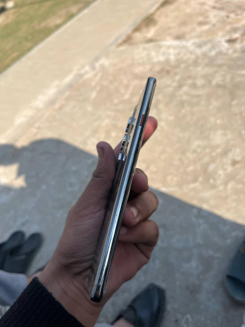 Tecno Camon 40 Pro Black Color 256 GB - Mobile Phones - 1109757697