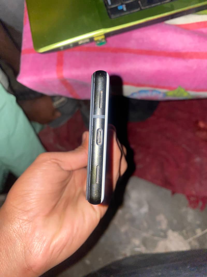 Google pixel 6a 128gb - Mobile Phones - 1109759572