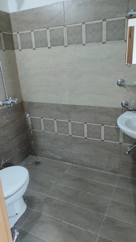 1000 Sq Ft Space For Any Kind Of Offices For Call Center Software ...