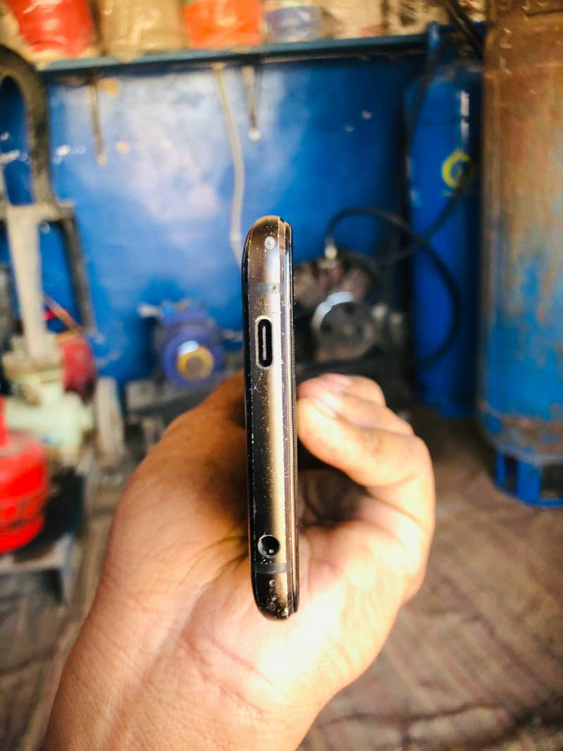 emergency sale exchange possible - Mobile Phones - 1109769713