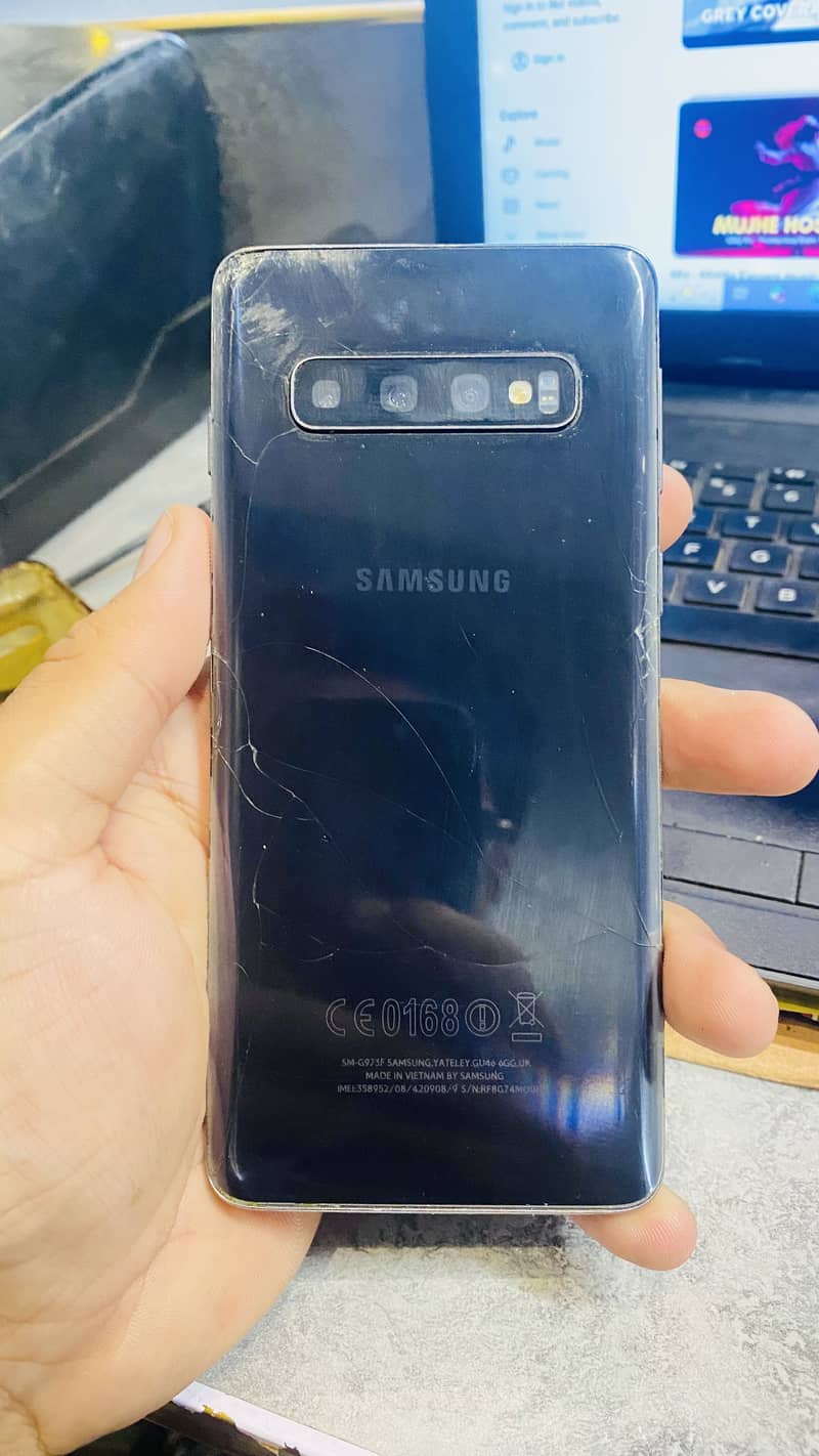 Samsung S10 - Mobile Phones - 1109771496