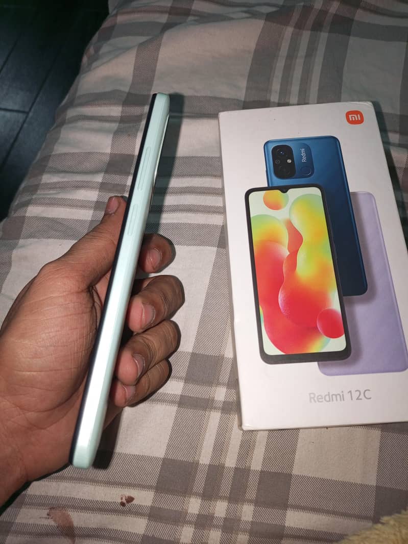 Redmi 12c with box - Mobile Phones - 1109776362