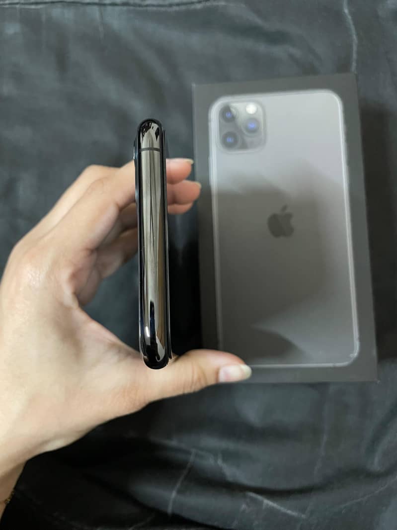 11 Pro Max 256 gb | PTA approved | Dual Sim - Mobile Phones - 1109777808