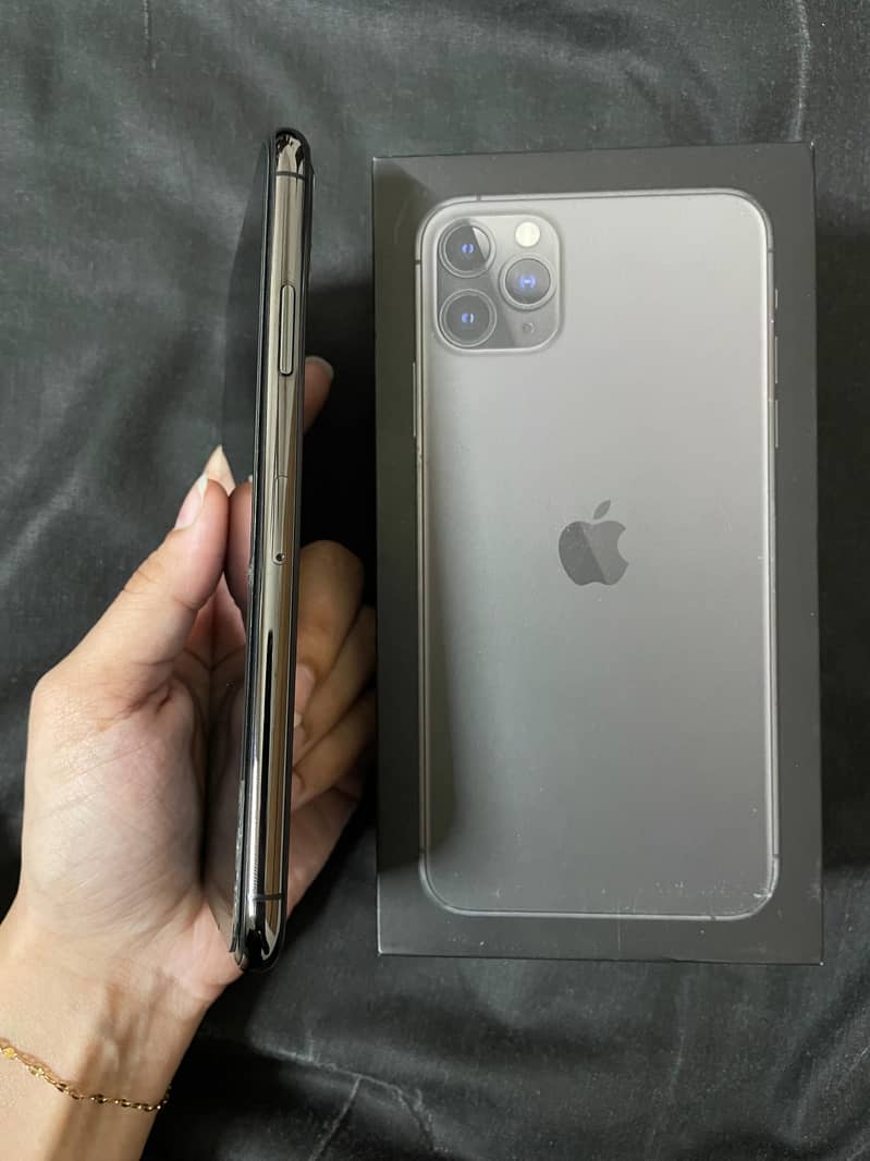 11 Pro Max 256 gb | PTA approved | Dual Sim - Mobile Phones - 1109777808