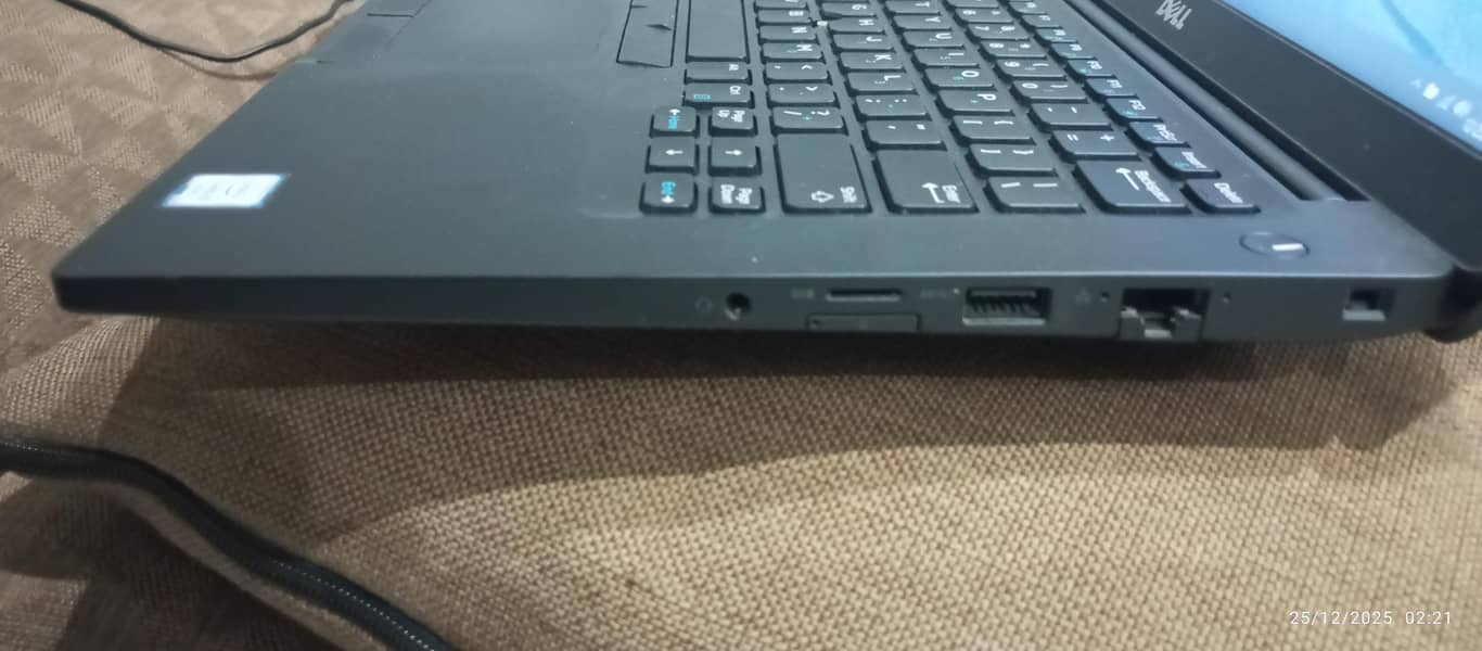 Dell Latitude E7480 Fast 6th gen processor - Laptops - 1109778309