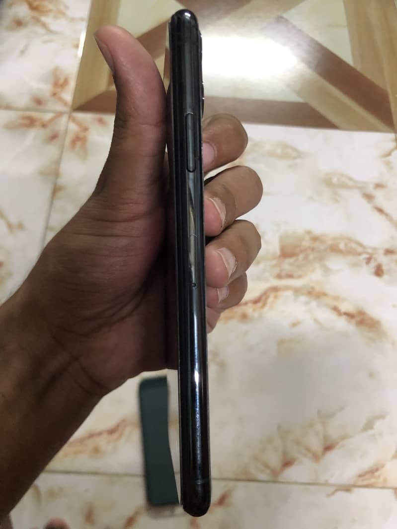 11 Pro Max 256GB FU - Mobile Phones - 1109780361