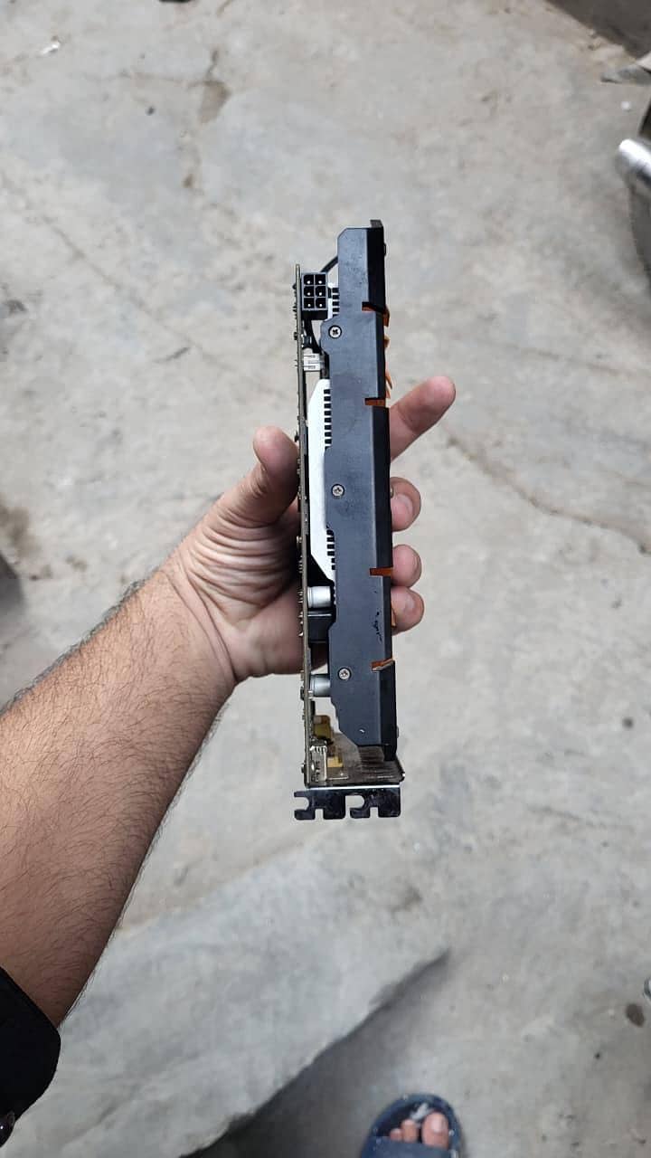 1240 v3 equal to i7 4790/gtx 750ti/16gb 1600 rgb rams/256gb ssd/gamiin ...