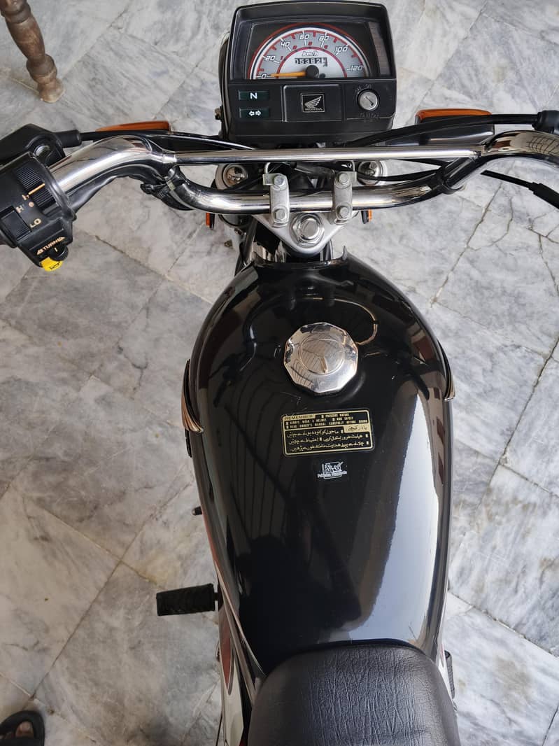 Honda CD 70 black color 2025 model===0=300=68=80=524== - Standard ...