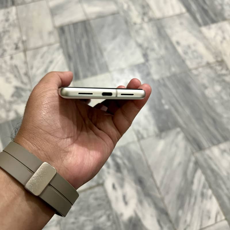 Pixel 7 Approved - Mobile Phones - 1109785203