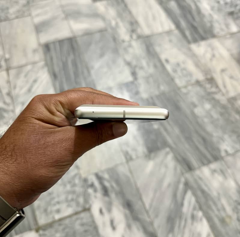 Pixel 7 Approved - Mobile Phones - 1109785203