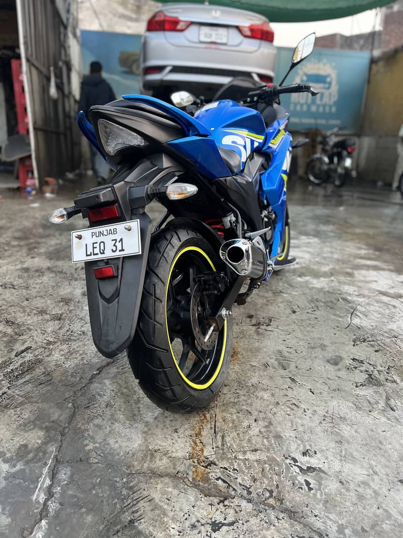 Suzuki gixxer 150 10/10 condition scratchless - Sports & Heavy Bikes ...