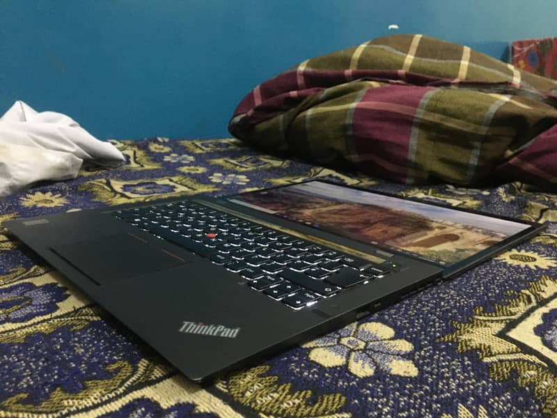 Lenovo Thinkpad X1 carbon 8GB/128GB - Laptops - 1109805880