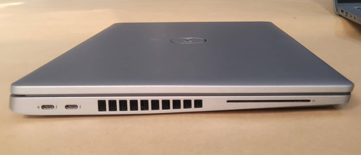 Dell Latitude 5520 i7-11th Gen 10/10 Srachless Fingerprint - Laptops ...
