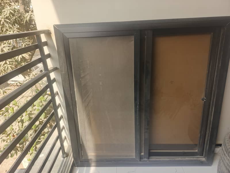 Aluminum window like new - Other Household Items - 1109814796