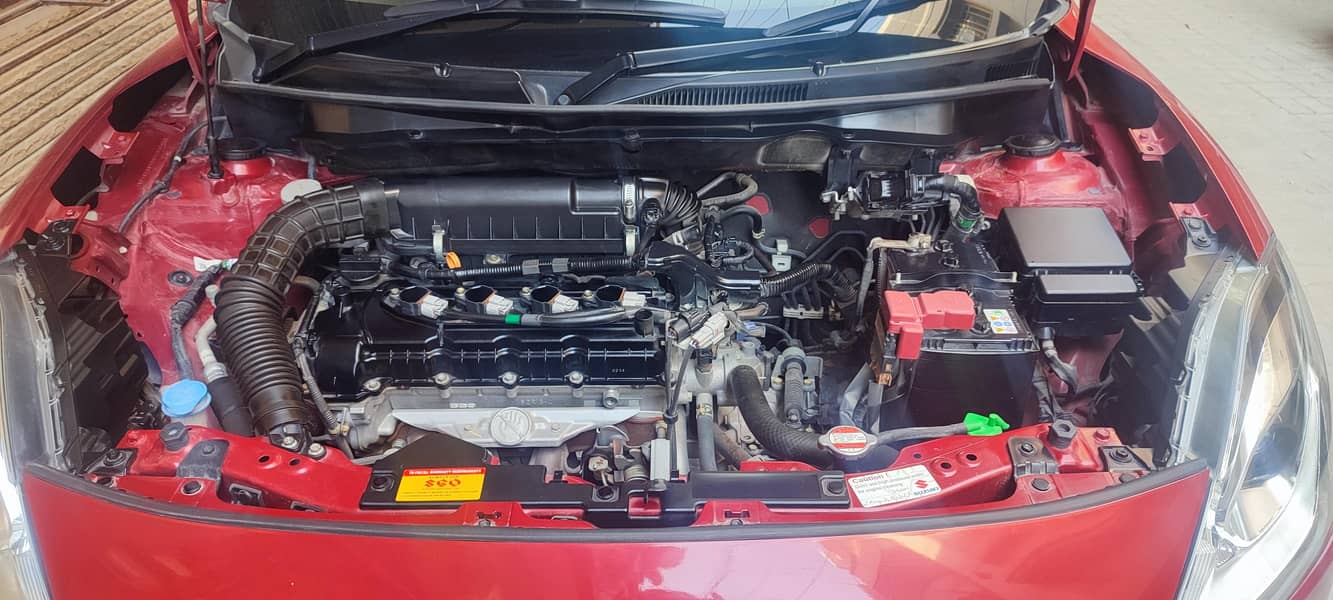 Suzuki Swift GLX CVT - Cars - 1109818432