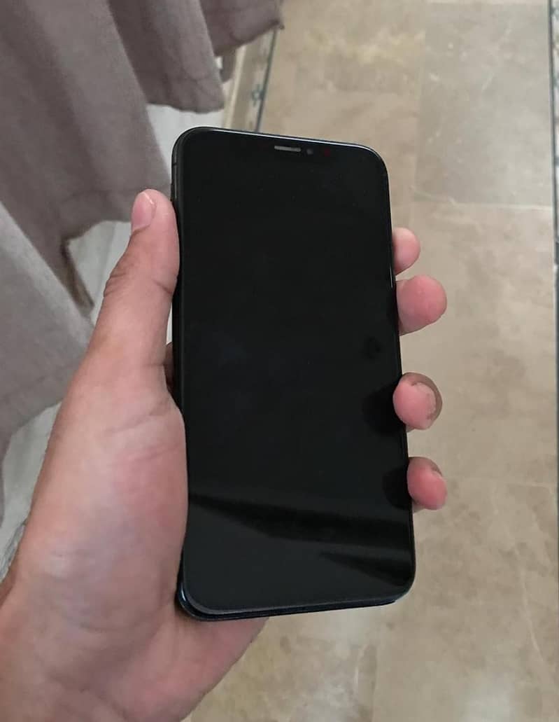 Iphone X - Mobile Phones - 1109832495