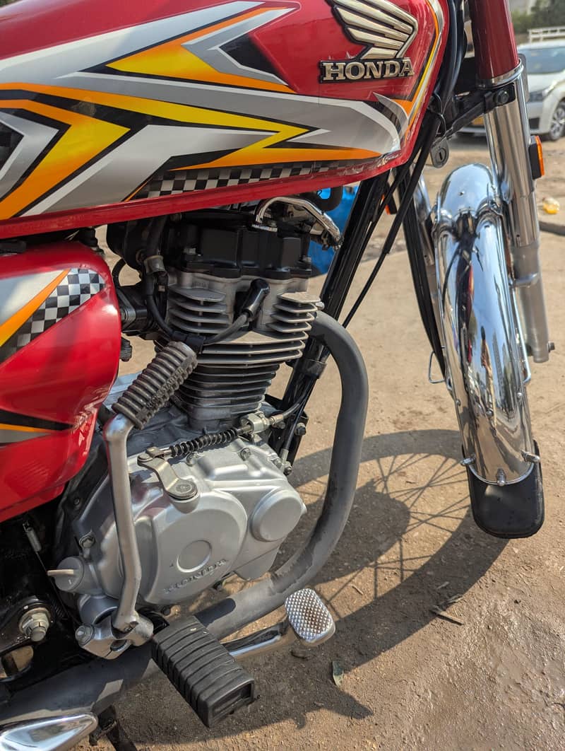 CD 125cc Model 2025 - Standard - 1109836586