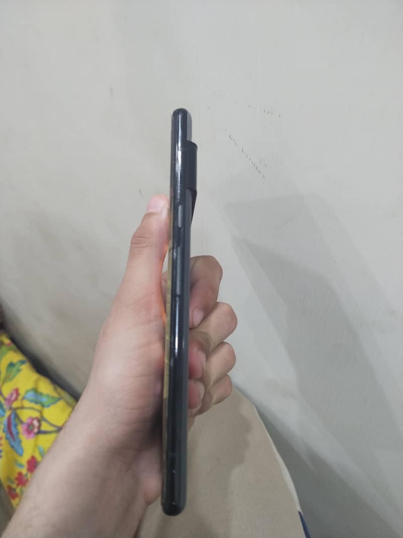 google pixe 6prol 256 GB ram 12 GB - Mobile Phones - 1109836669