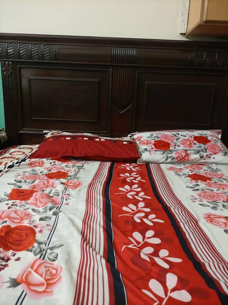 Good Condition - Other Household Items - 1109838149