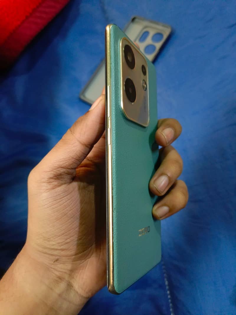 INFINIX ZERO 30 - Mobile Phones - 1109844092