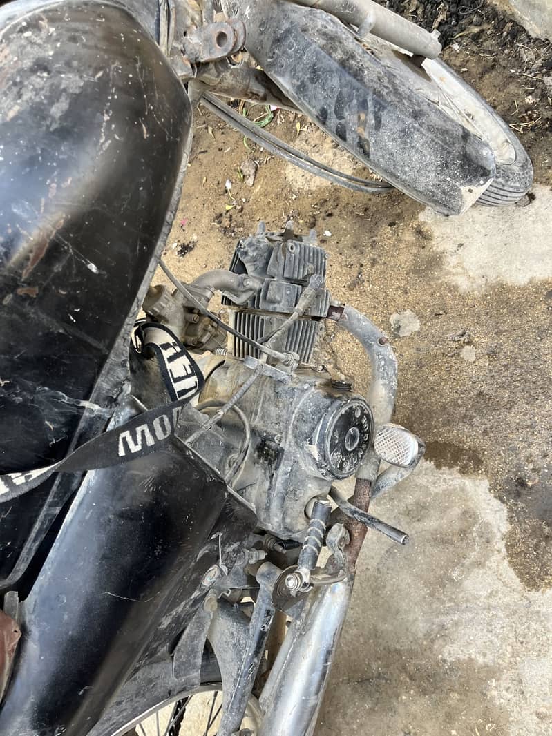 70 cc make as a cafe racer - Standard - 1109851440