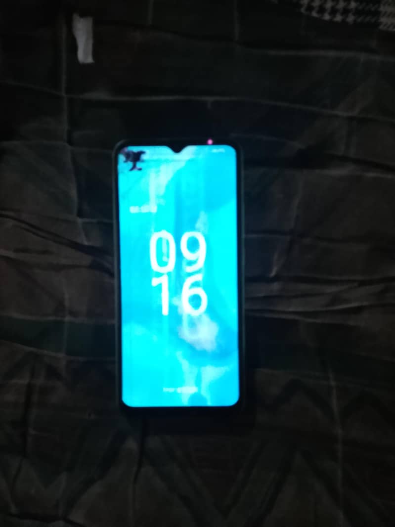 backlash aur front display panel tuta hua hai - Mobile Phones - 1109851568