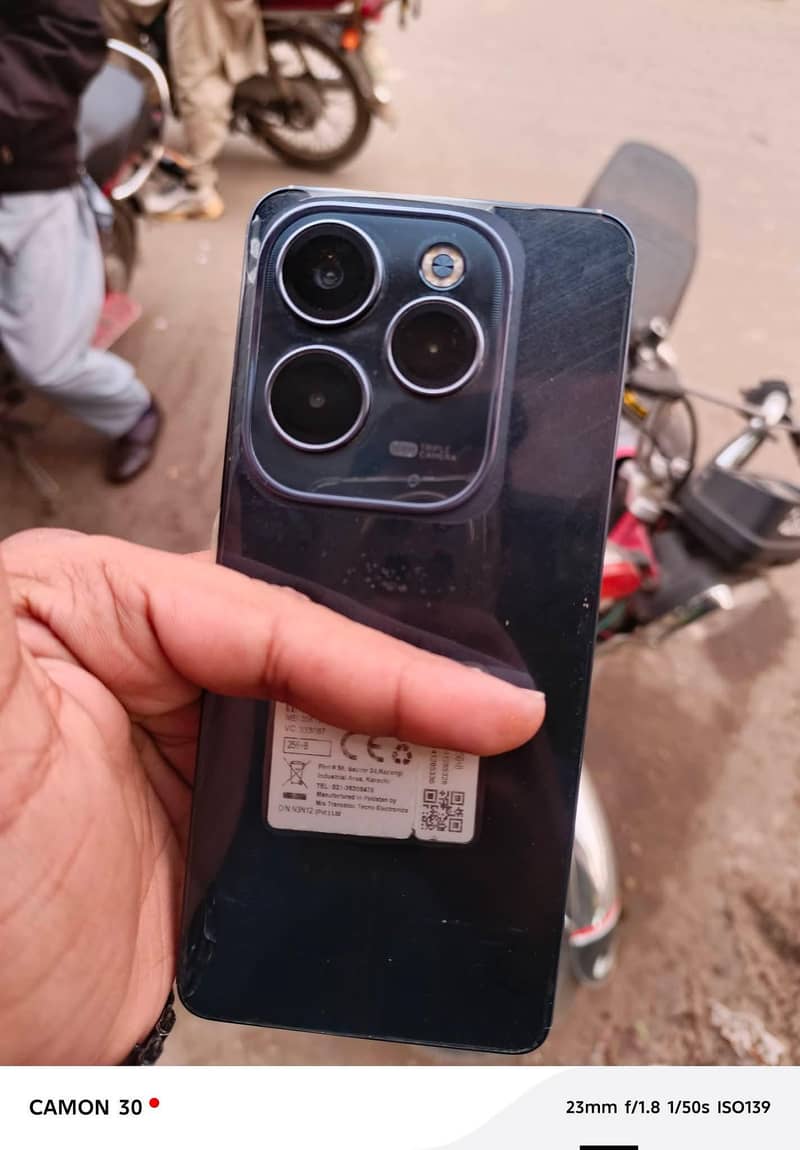 infinix hot 40 pro 16/256 good condition - Mobile Phones - 1109851943