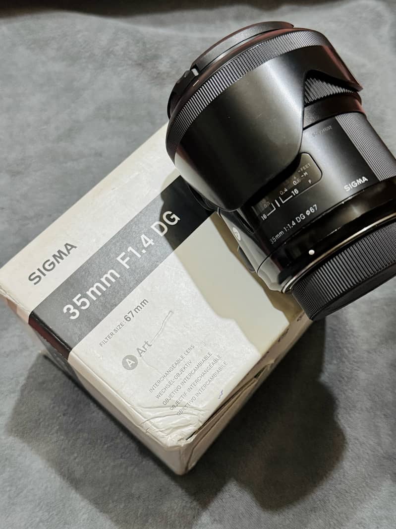 Sigma 35mm 1.4 DG - Camera Lenses - 1109858119
