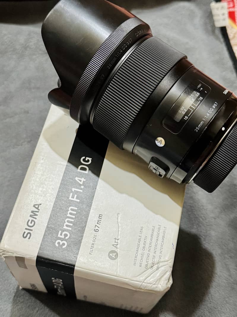 Sigma 35mm 1.4 DG - Camera Lenses - 1109858119
