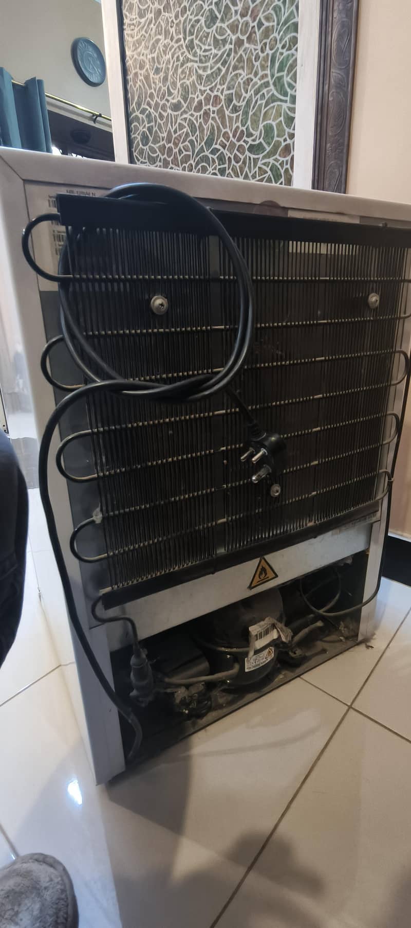 Mini Refrigerator and freezer - Mini - 1109863196