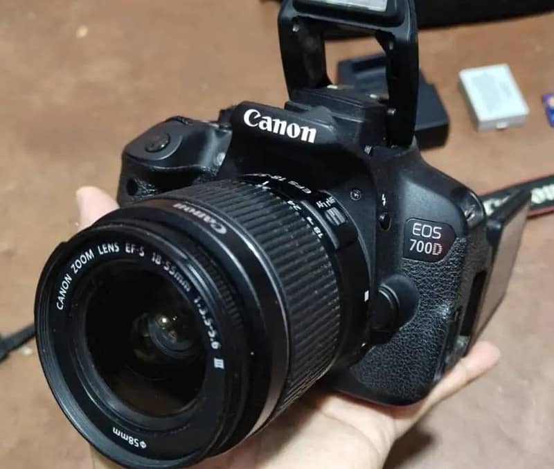 Canon 700D Dslr camera with 18 55 lens - Digital Cameras - 1109863808